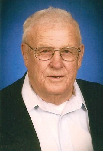 Robert E. Strutz | Obituaries | willmarradio.com