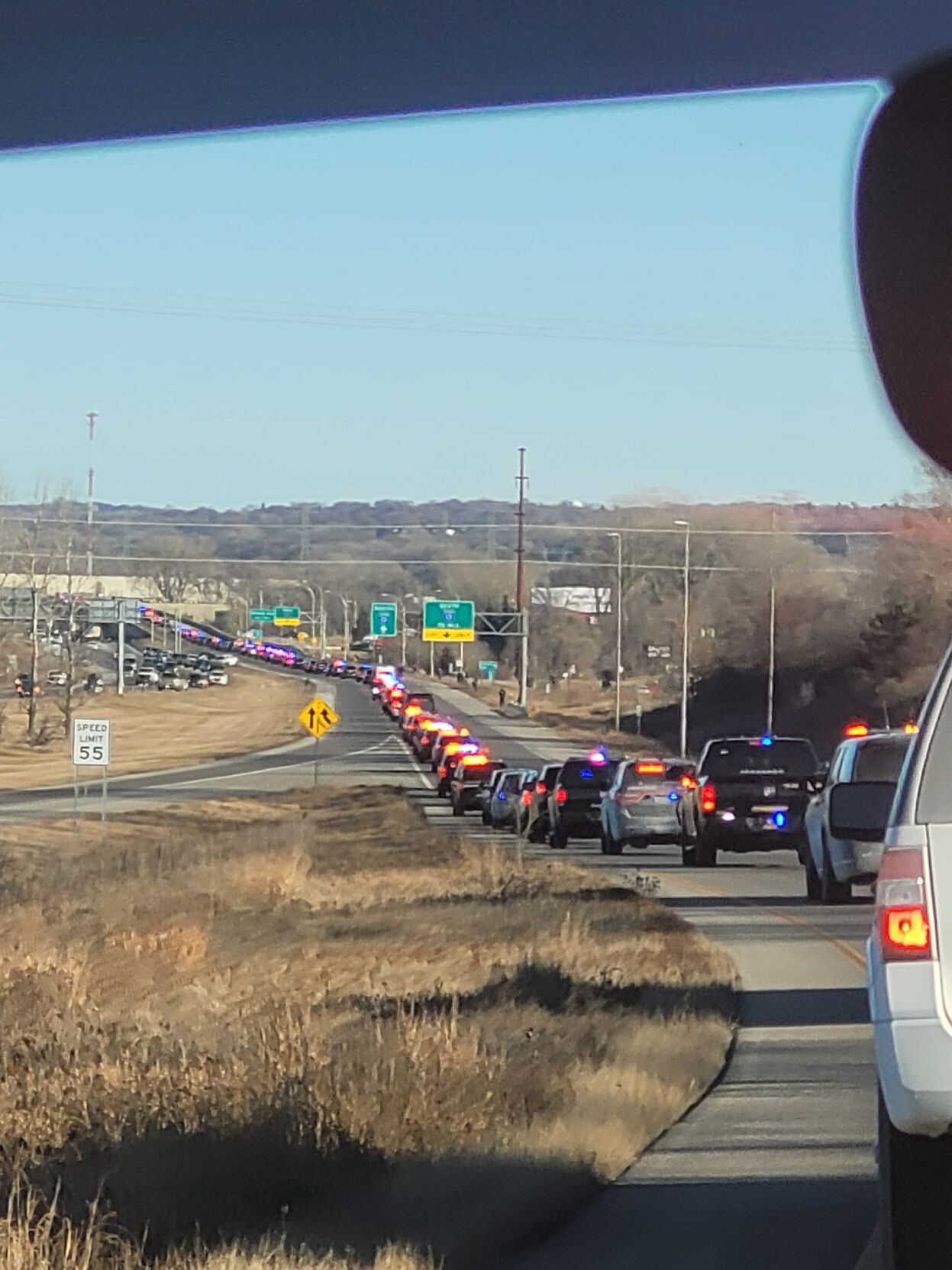 Thousands gather to honor victims of Burnsville shootings | News ...