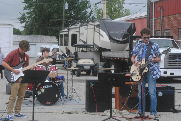 Farmland Fire Department Street Fair photos | Entertainment ...