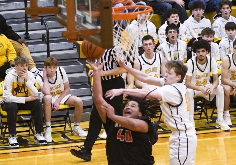 Bruins lose on OT buzzer-beater | Sports | winchesternewsgazette.com