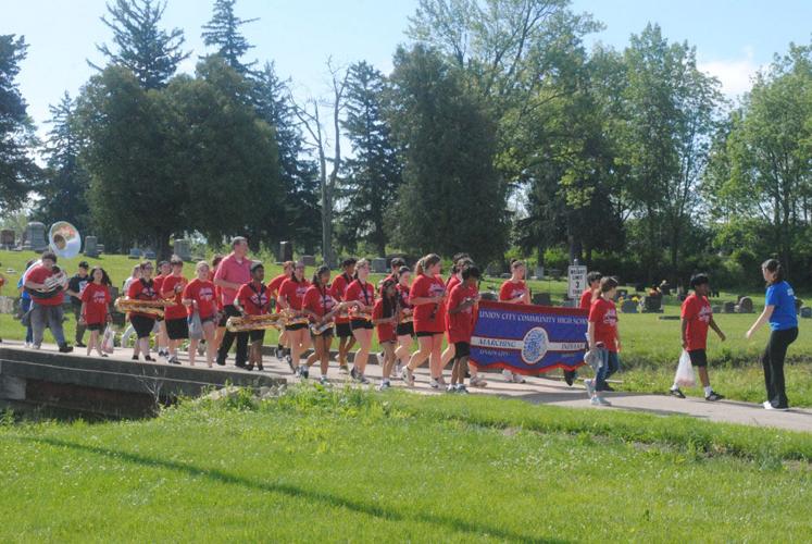 Union City Memorial Day service photos | News | winchesternewsgazette.com