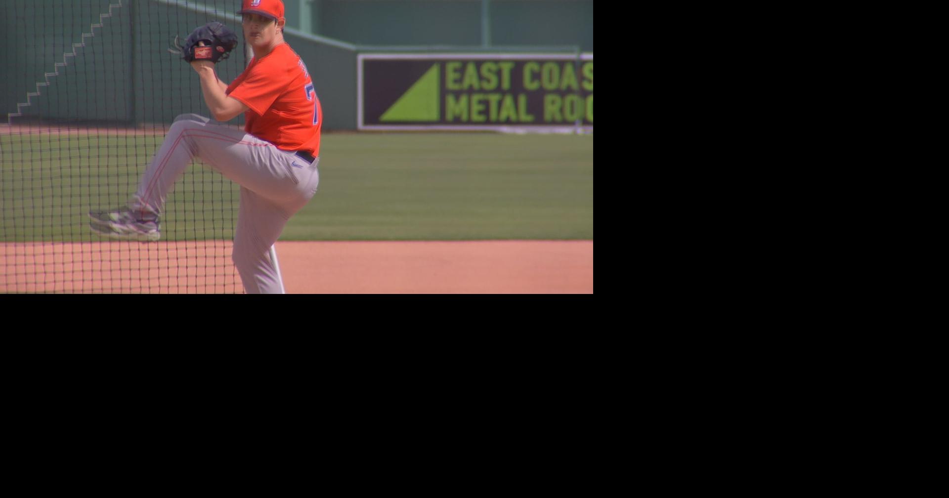 Red Sox pitchers and catchers return to SWFL | Local Stars | winknews.com