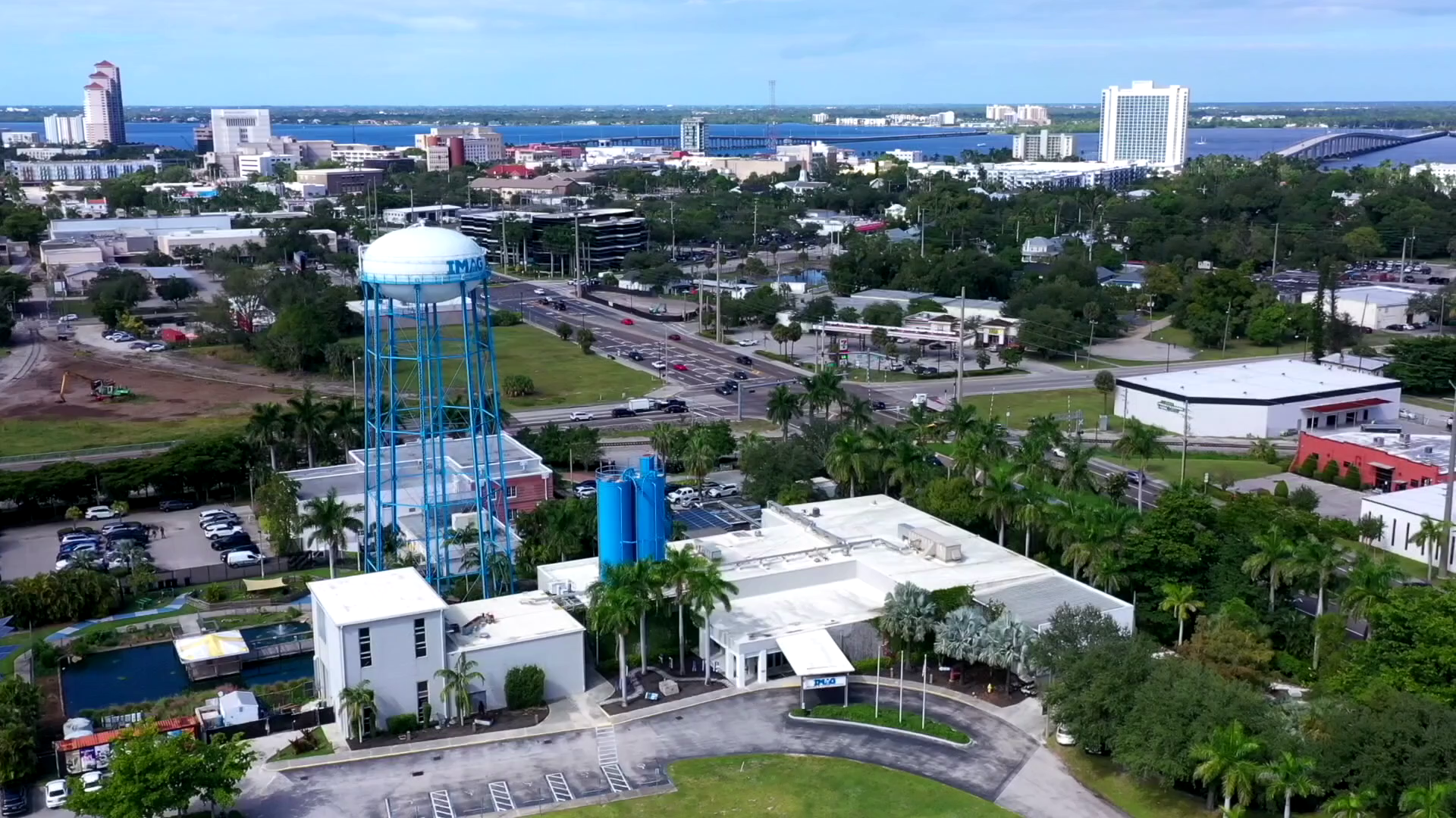 Fort Myers bids farewell to historic water tower | Lee County ...