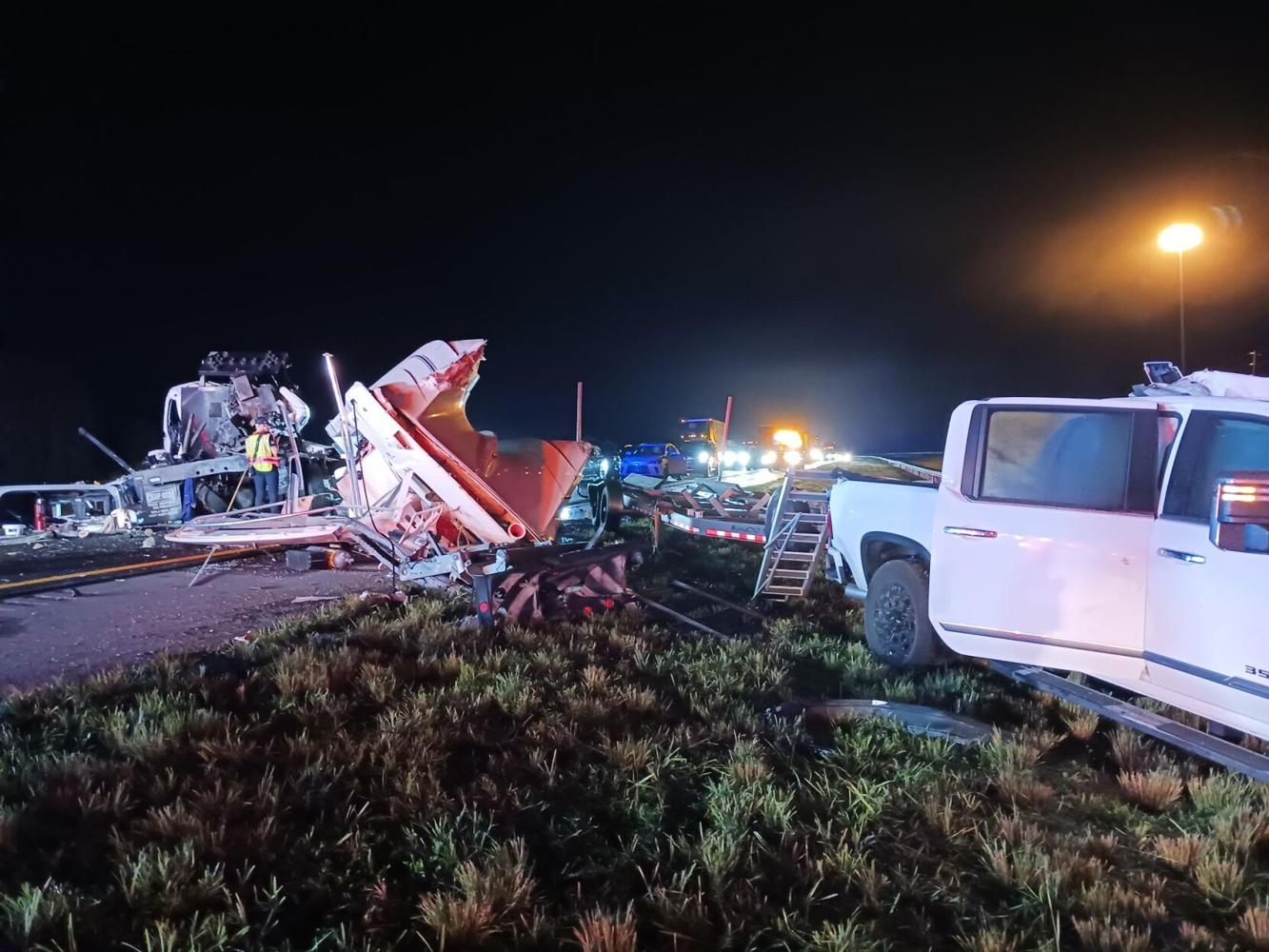 Deadly crash on Alligator Alley shuts down I-75 | Collier County ...