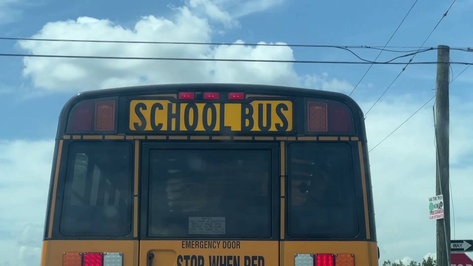 Lee County schools change start times to fix bus delays, parents adjust | Lee County | winknews.com