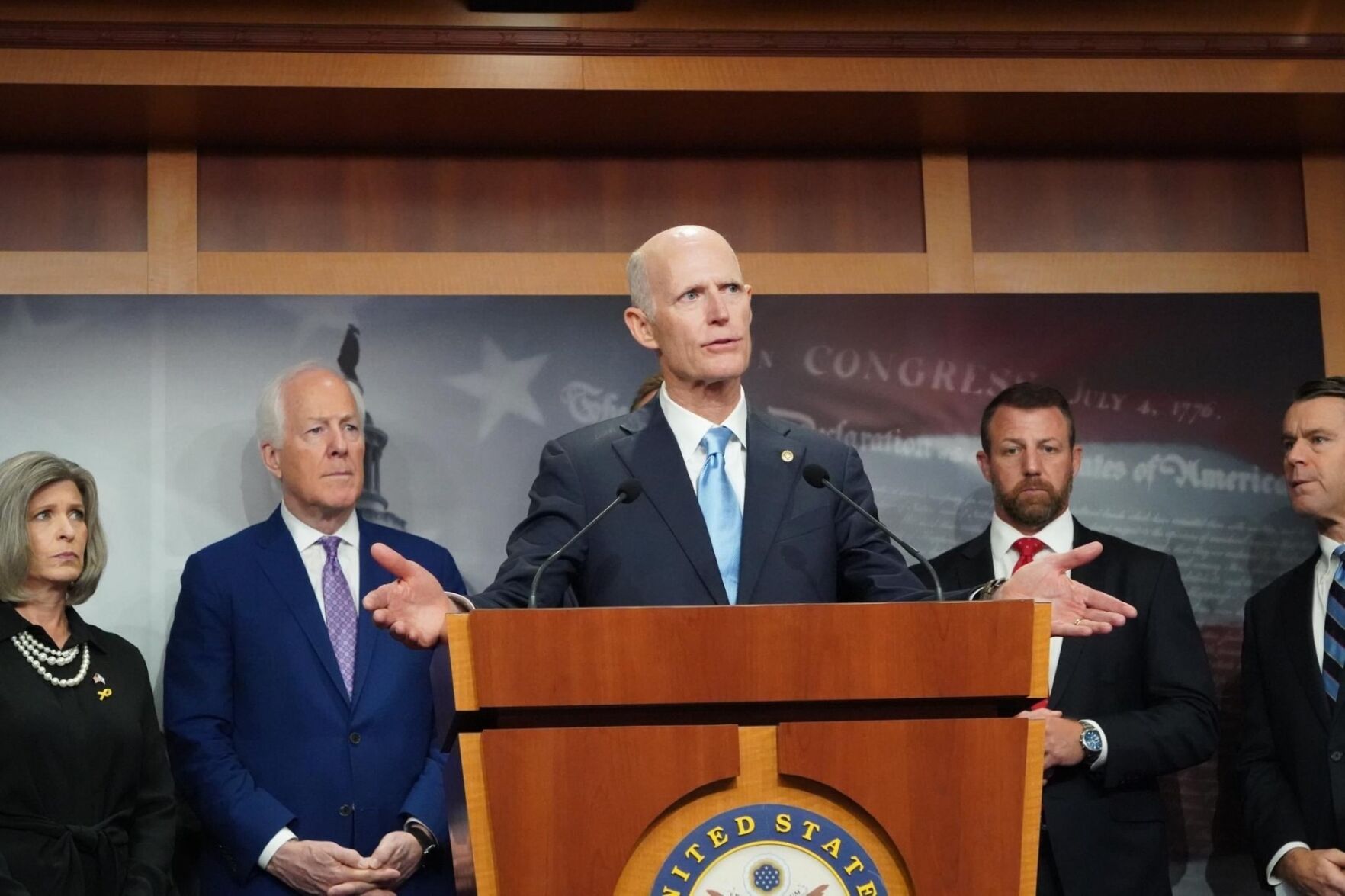 Sen. Rick Scott speaks on hurricane preparedness in Collier County ...