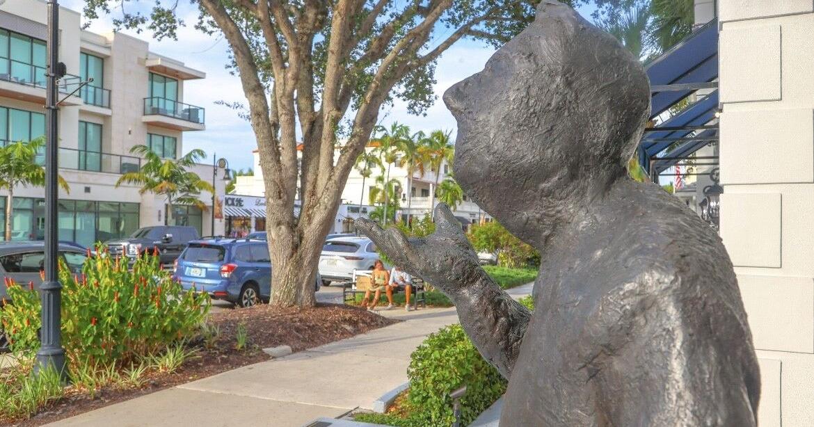 What happened to the statues at Fifth Avenue South in Naples? | Collier ...