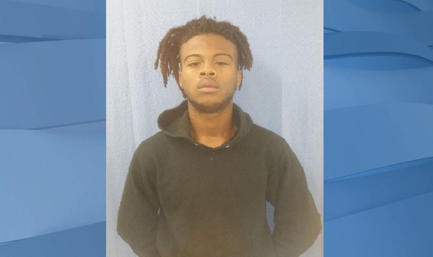 1 Clewiston shooting suspect at large, 3 others in custody | News ...