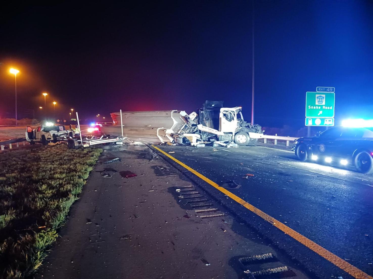 Deadly crash on Alligator Alley shuts down I-75 | Collier County ...