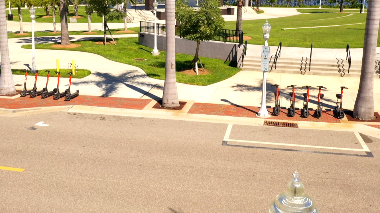 Fort Myers welcomes 100 Spin scooters in downtown soft launch | Lee ...