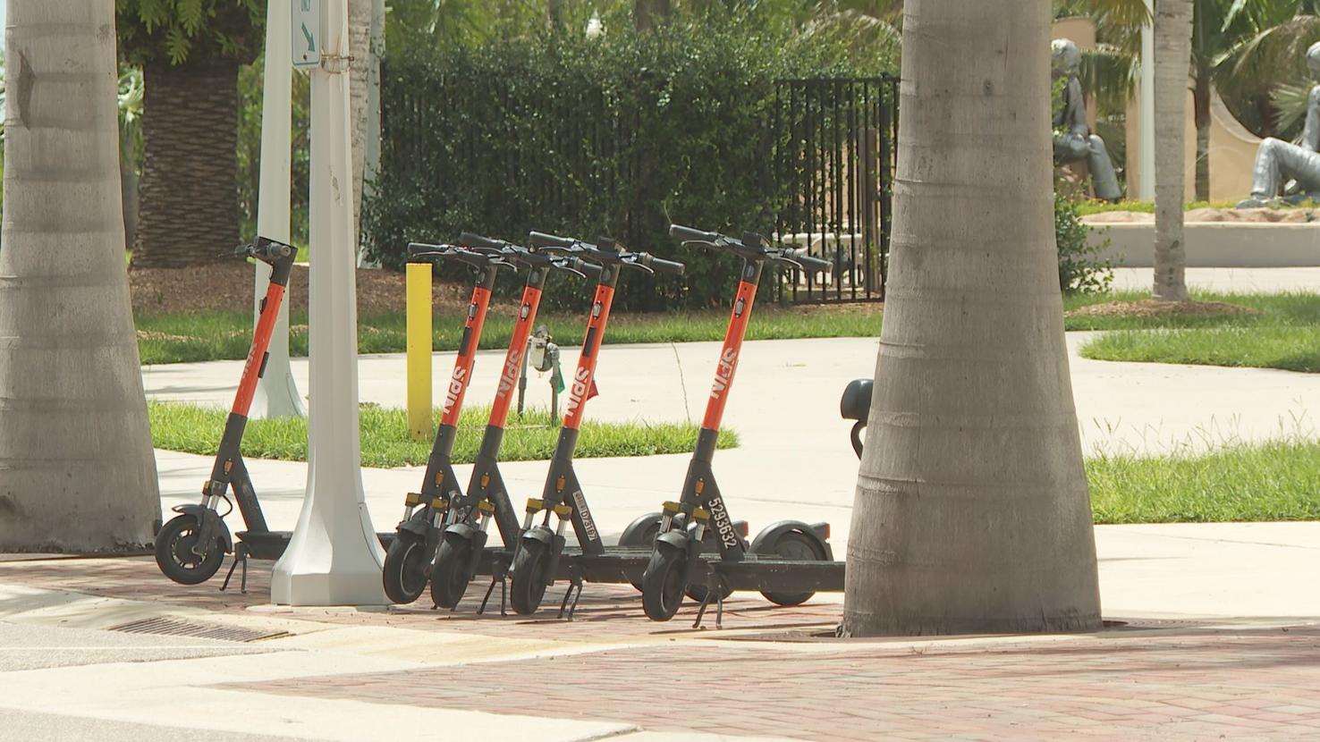 Fort Myers scooter launch sparks safety debate among residents | Lee ...