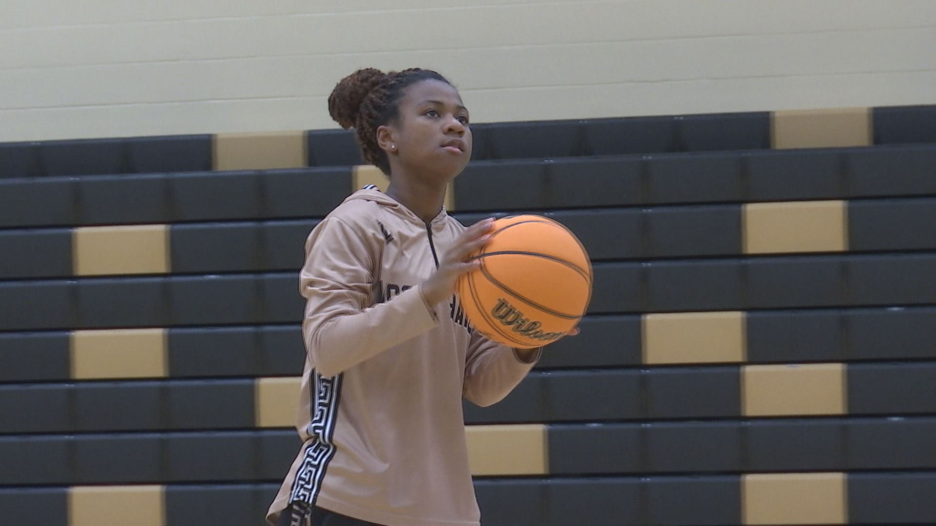 Moore Haven's Sa'Nyree Myers ranked first in points per game in the ...