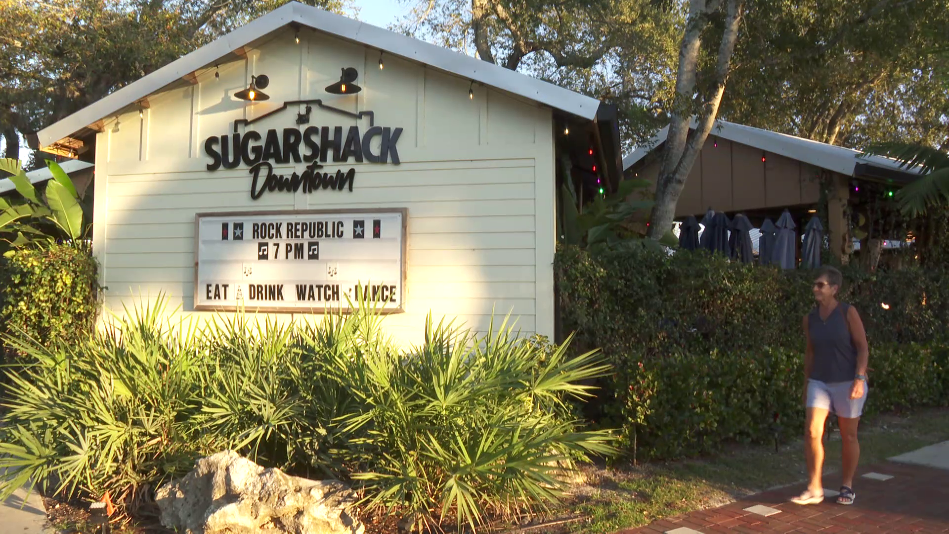 Bonita Springs downtown thrives with Sugar Shack owner's new venture ...