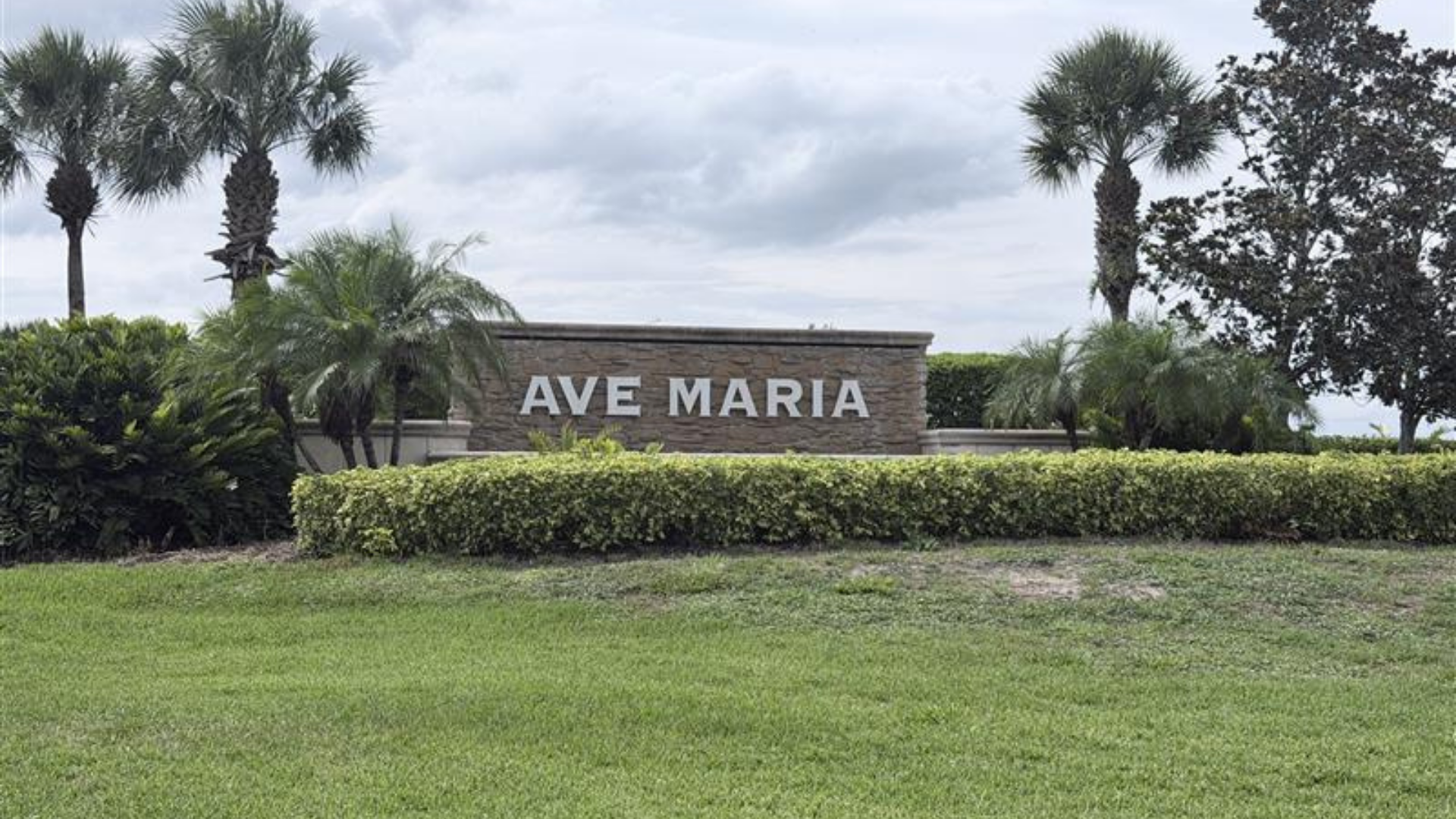 Ave Maria approved for 6,738 more homes despite concerns over timing ...