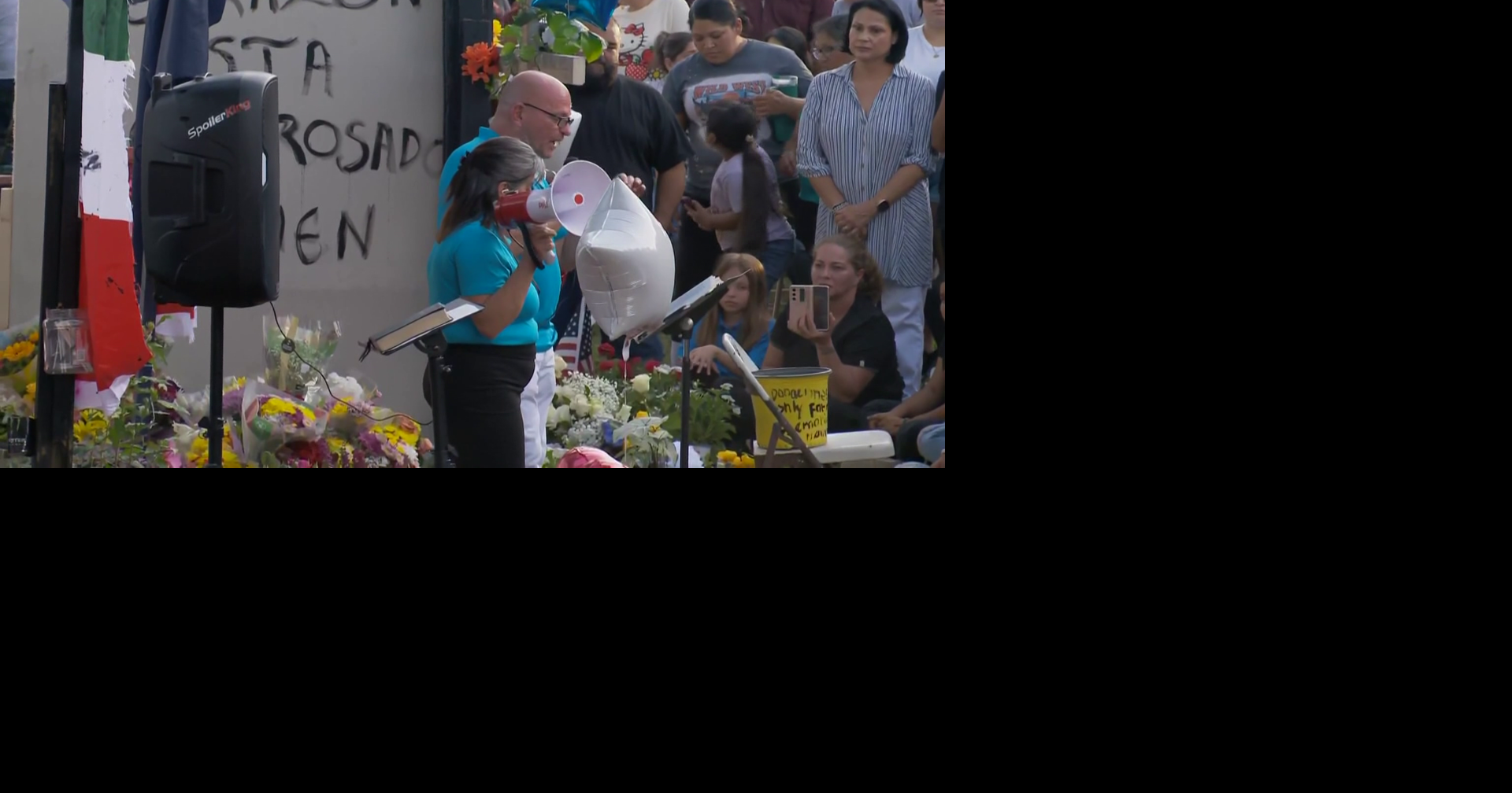 Memorial held for migrant bus crash victims | News | winknews.com