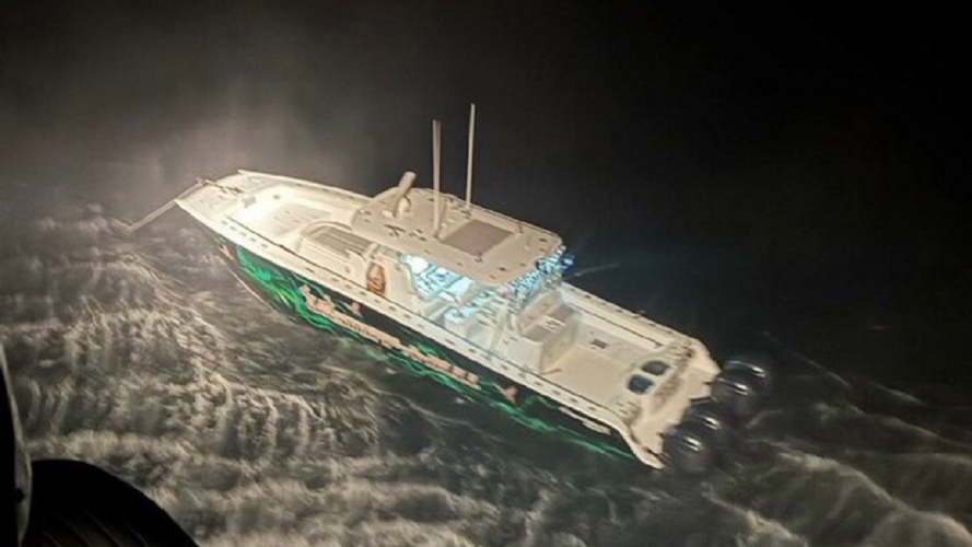 Authorities search for 2 missing boaters off Southwest Florida coast ...