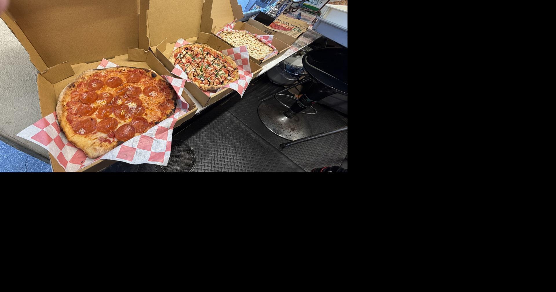 Dave’s Neapolitan Pizza teaches the art of pizza making | WINK Stop ...
