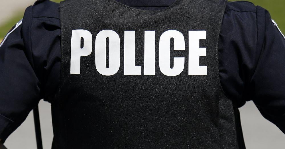 Arrest warrant; domestic assault | Kenora | winnipegsun.com