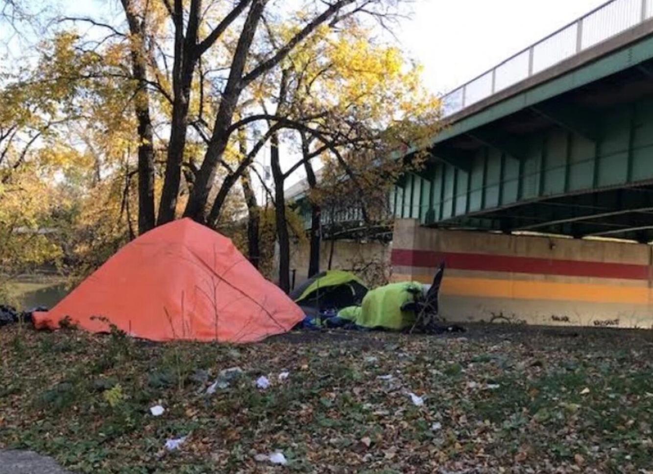 Lawyer aimed to challenge encampment search warrant before charges were ...