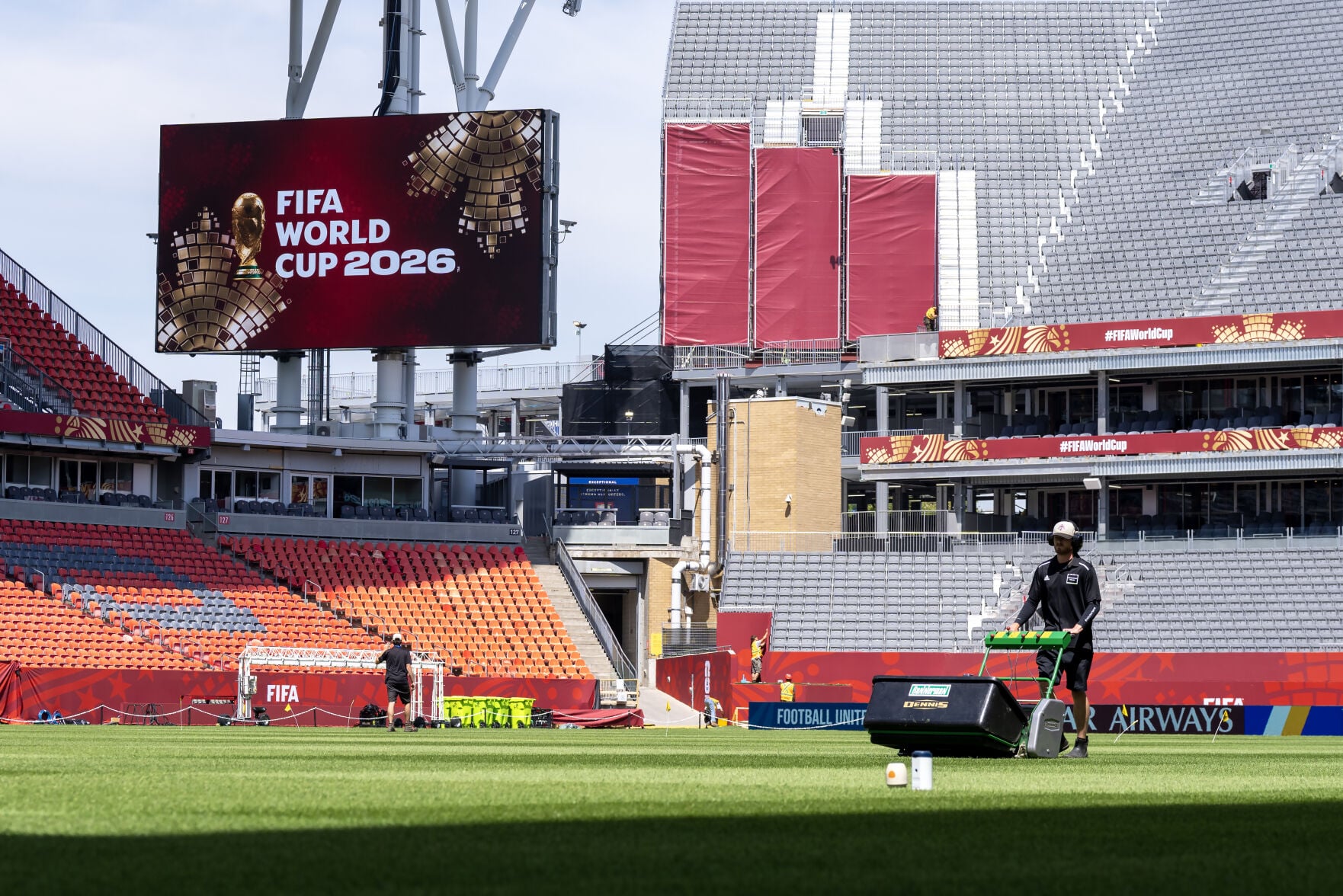 Foreign officers to help Toronto cops manage international fans during ...