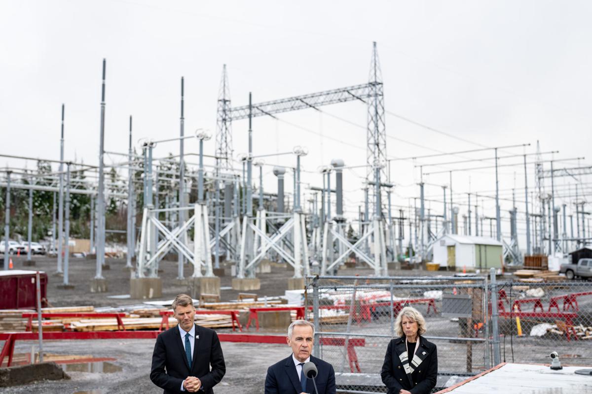 Ottawa pumps the brakes on proposed changes to major project ...