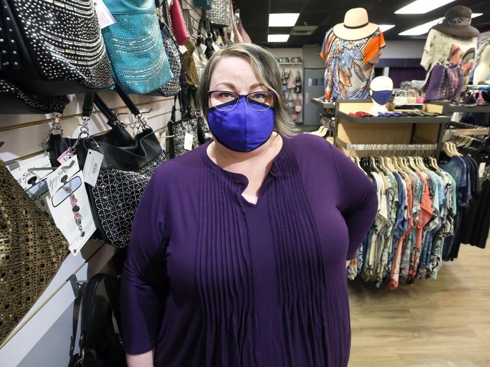 Businesses banking on shoppers returning to malls; 1-in-7 near collapse ...