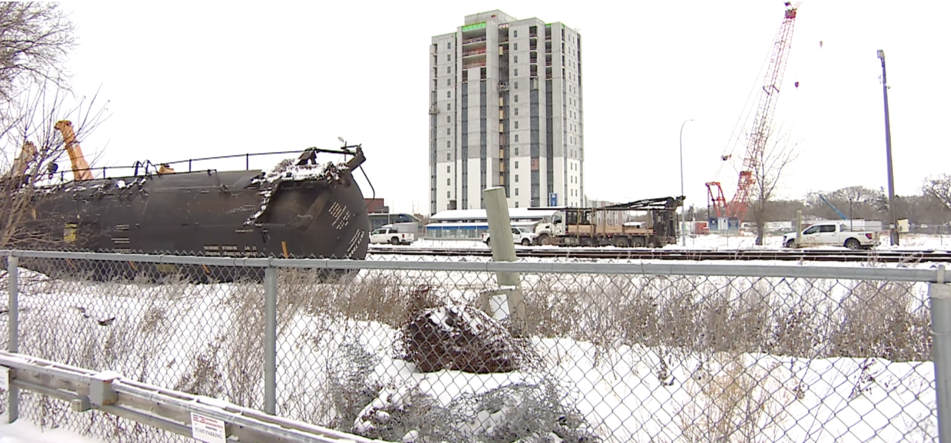 CN rail crews clear from derailment near Winnipeg" | News | winnipegsun.com