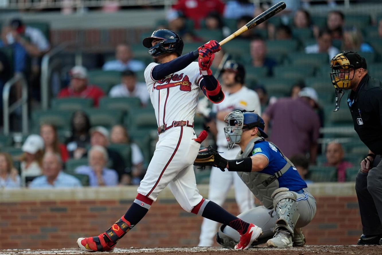 Dubón and Albies hit 3-run homers as Braves beat Blue Jays 7-3 for 12th ...