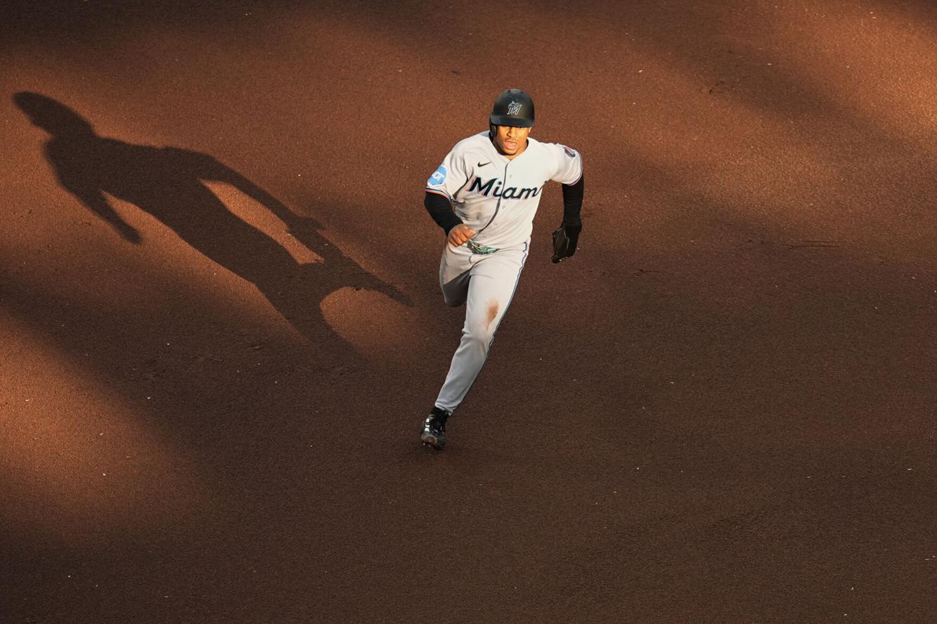 Jiménez, Edwards lead Marlins' attack in 9-5 win over Twins | Sports ...
