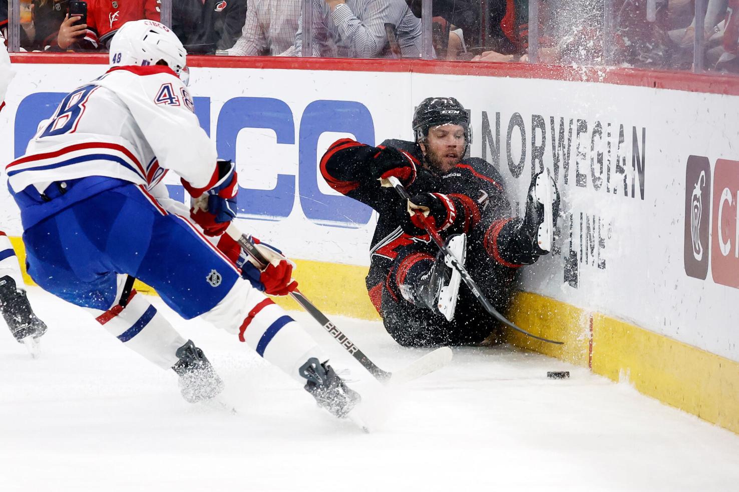Canadiens pounce as Hurricanes emerge from long playoff break with ...
