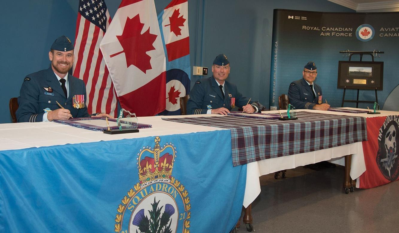 21 AC&W Squadron gets new commander | Kenora | winnipegsun.com