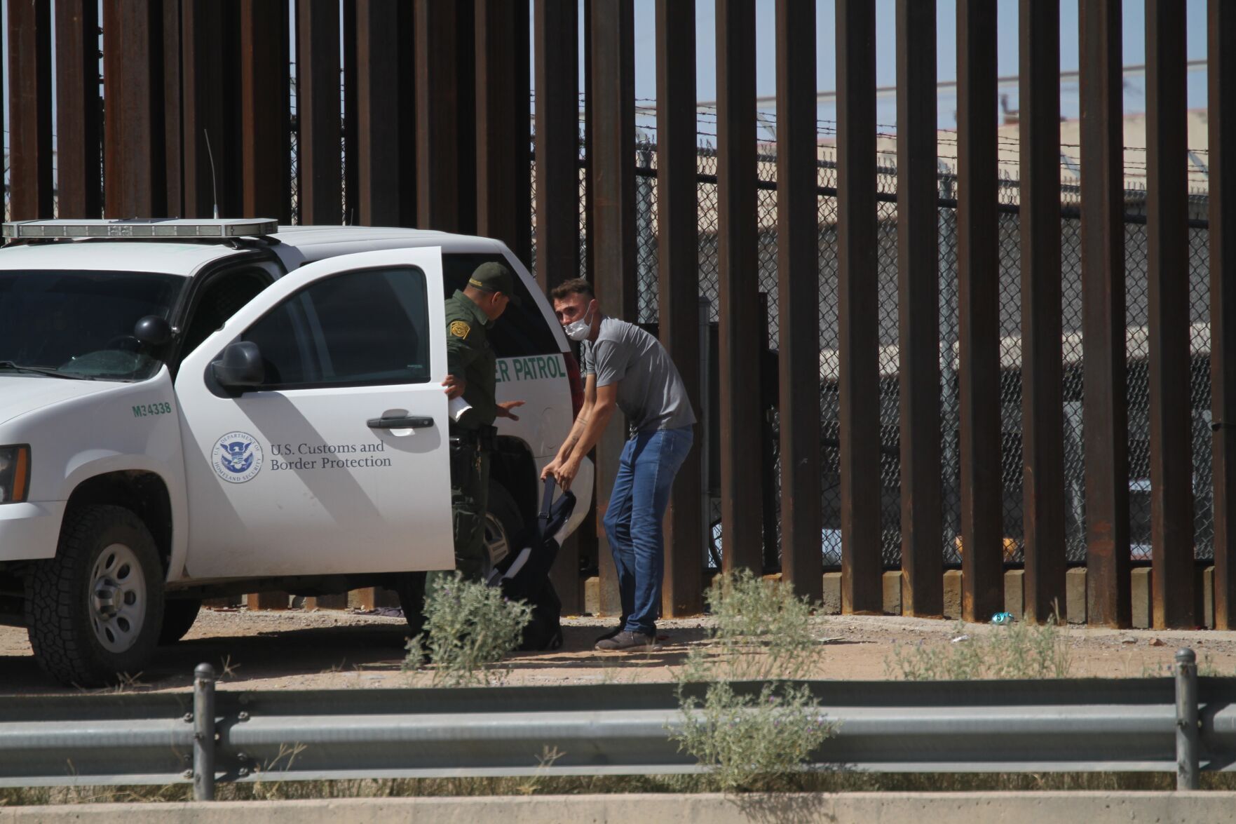 Border patrol agent's horrifying double life as a sex killer ...