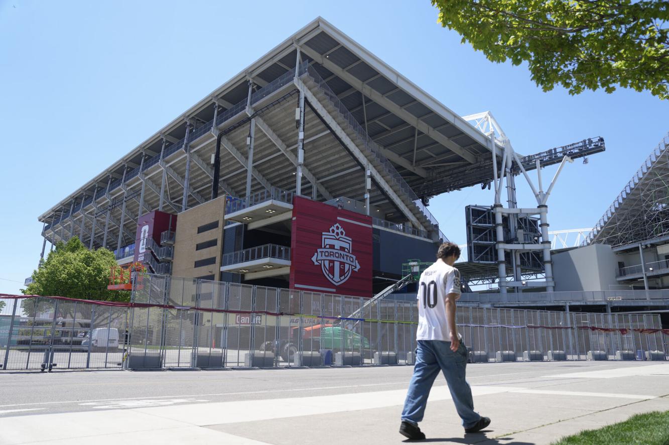 Drones banned over World Cup training sites in Toronto, Vancouver ...