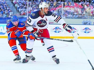 what is dustin byfuglien doing now 2022