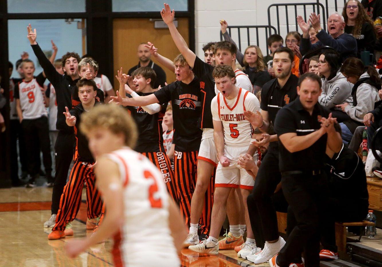 Two of Stanley-Boyd boys basketball's best seasons connected by coaching