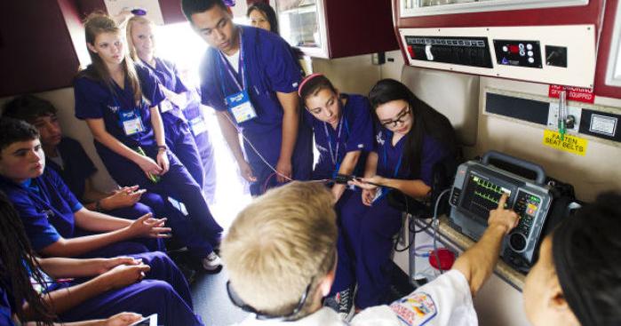 Hands-on health: Students explore careers -- and noses and veins -- at ...