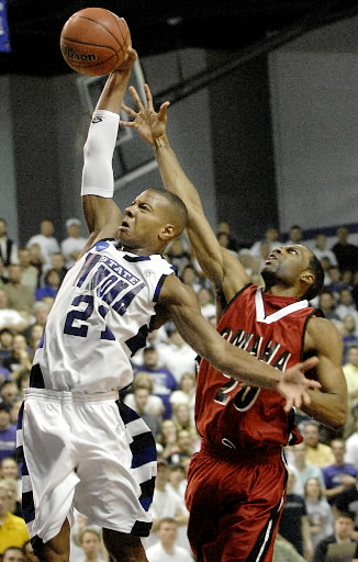 Jonte Flowers hired as Winona girls basketball coach