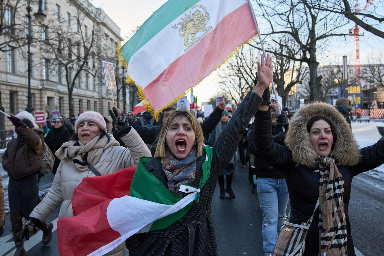 People rally around the world in support of protests in Iran, in photos