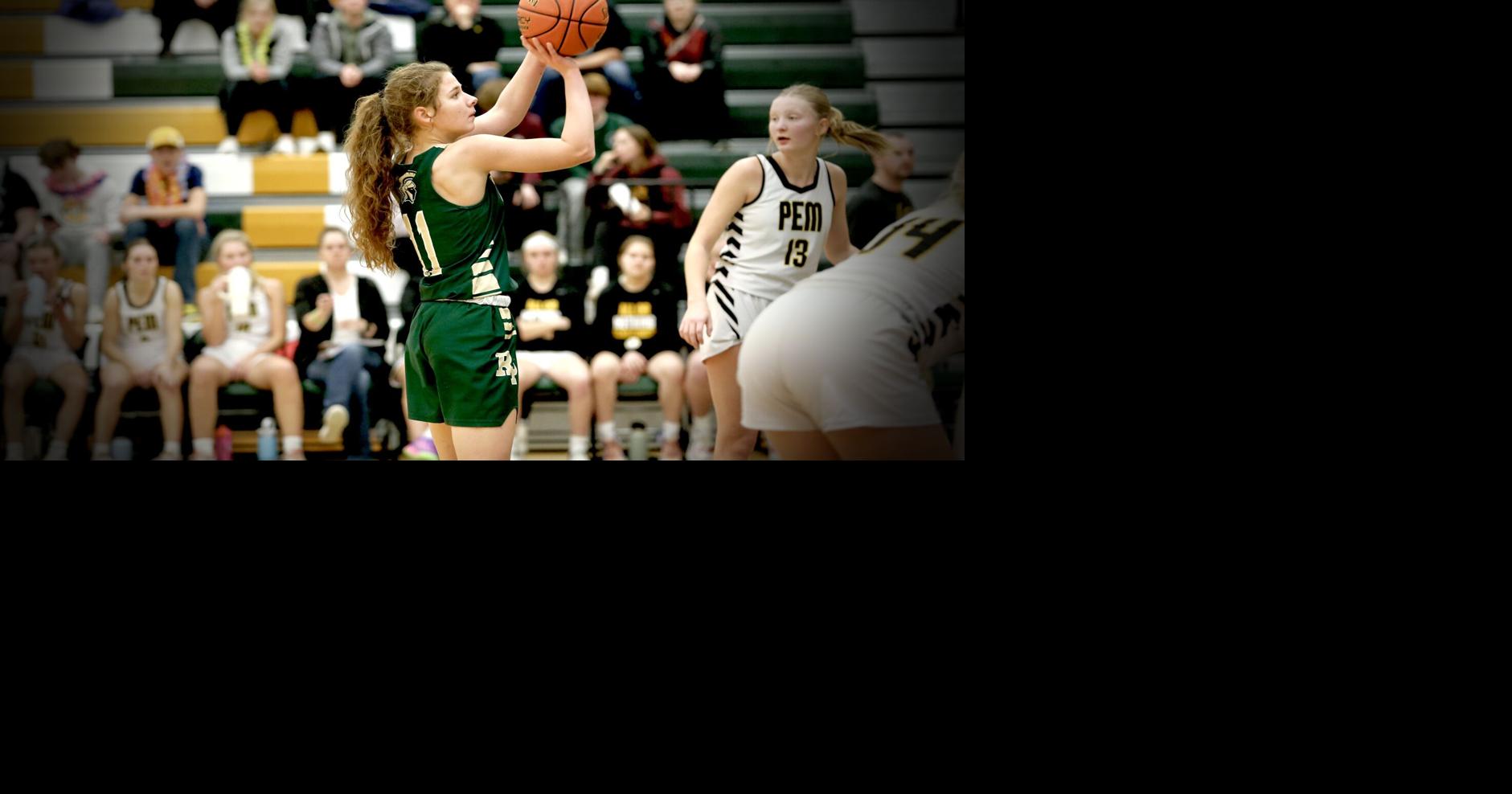 Ellie Ekern at the Line