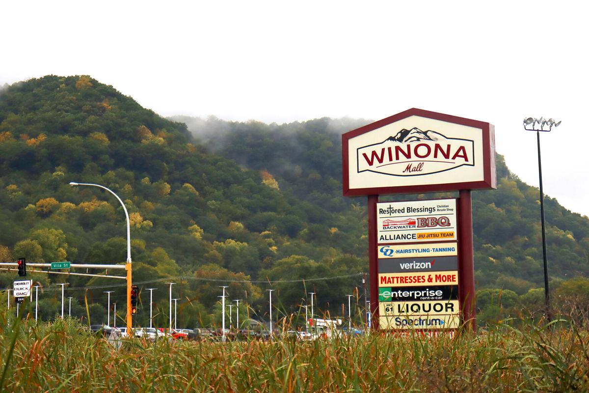Hiawatha Valley Education District members OK purchase of Winona Mall