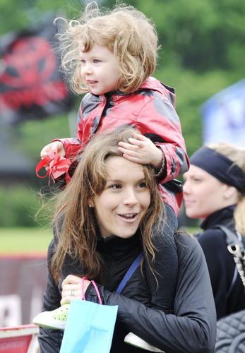 Trinona: A family affair ... more than a thousand competitors, friends ...