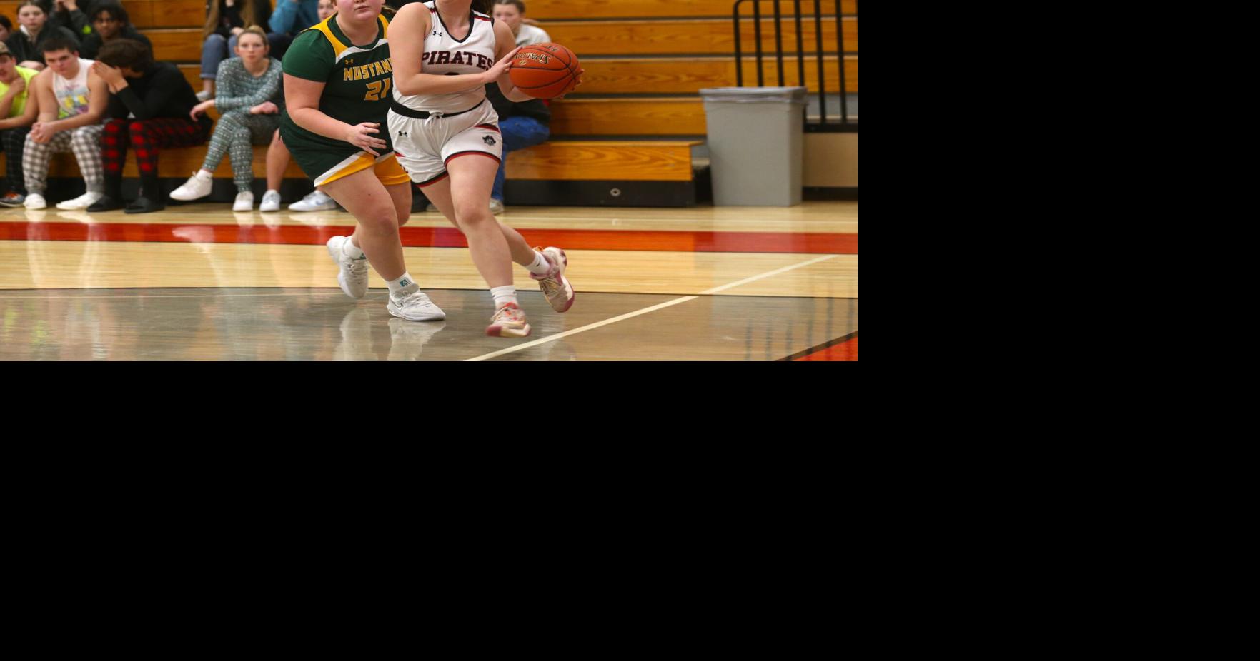 High school basketball: Both Cochrane-Fountain City squads control ...
