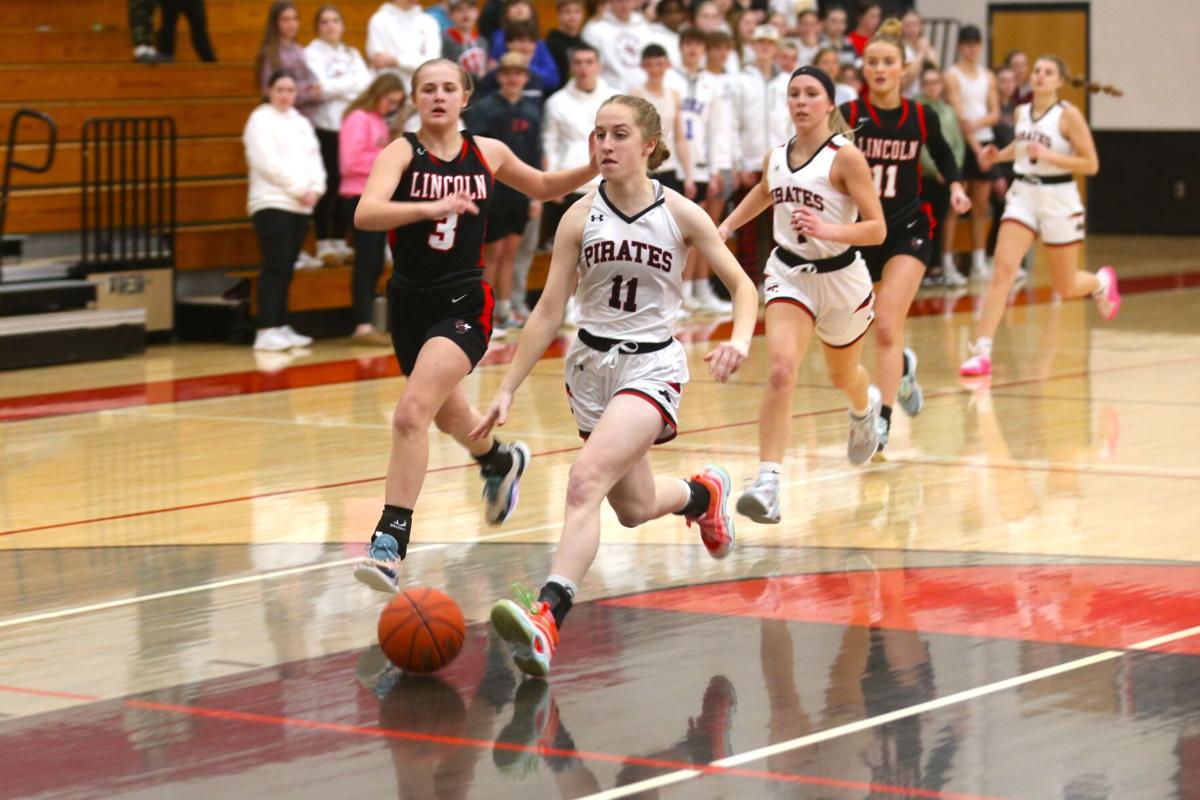 High school girls basketball: Cochrane-Fountain City cruises in another ...