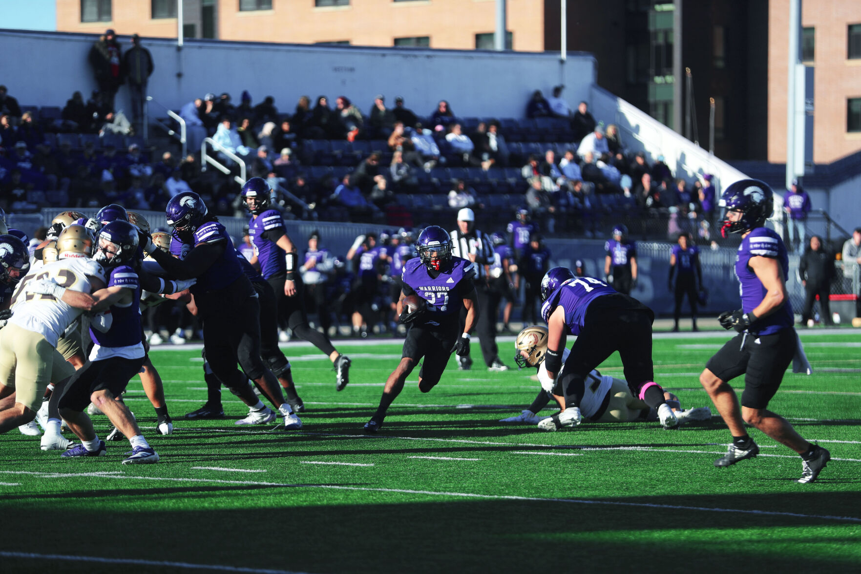 Winona State football topples Southwest Minnesota State