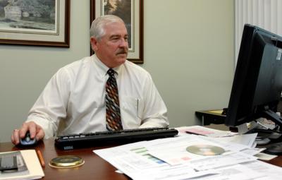 School board drops the interim on Superintendent Hannon's title