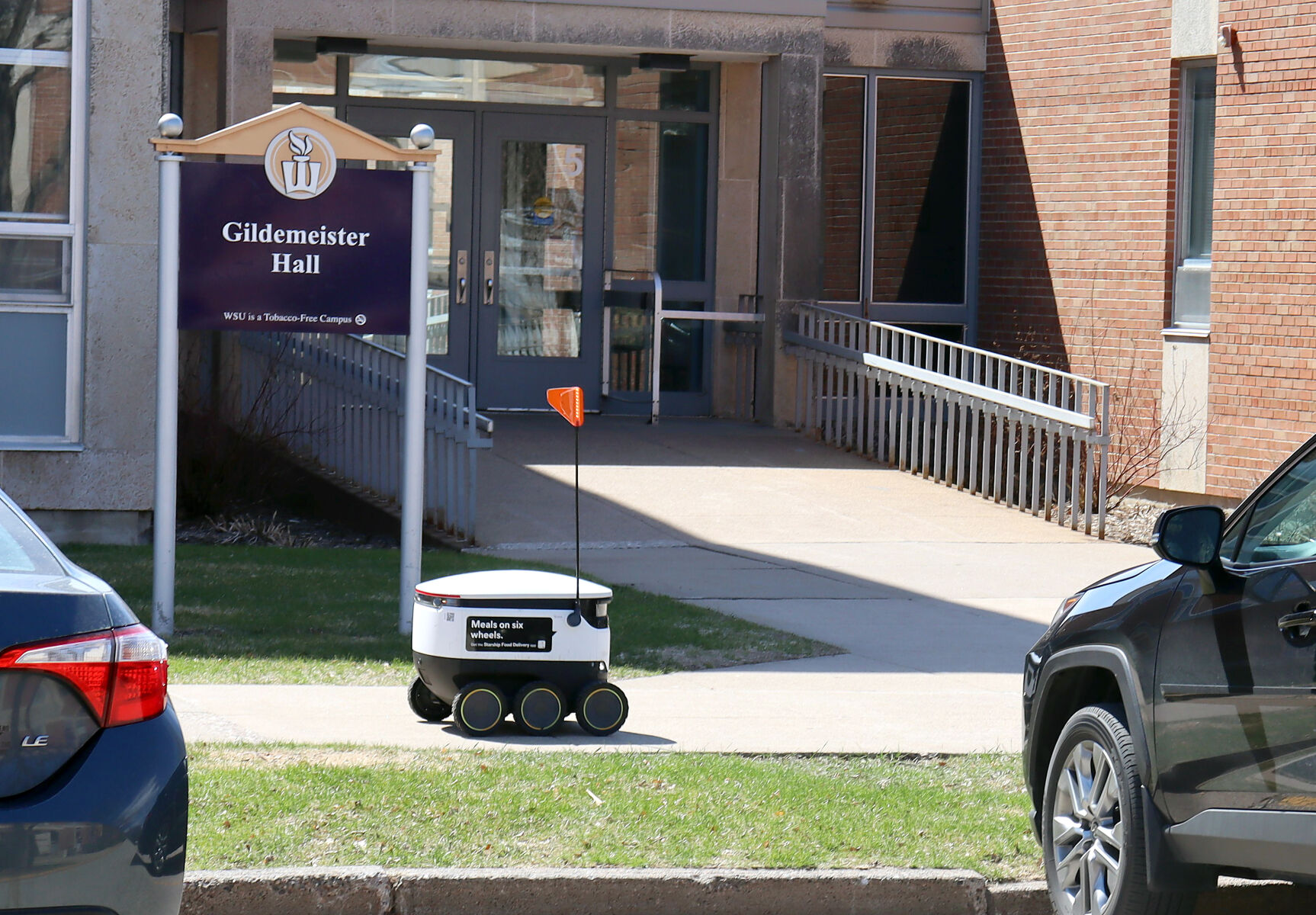Campus food delivery robots a hit at Winona State