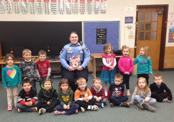 Winona officer visits St. Mary's preschool