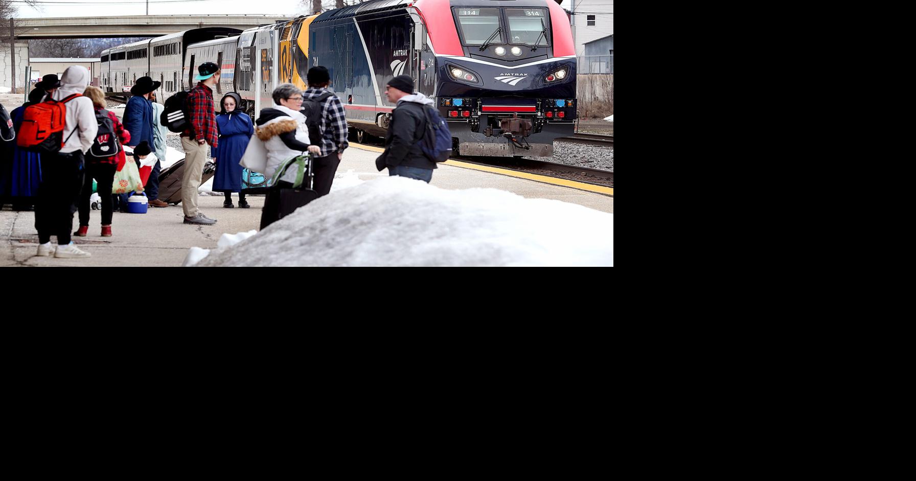 Amtrak preparing to add second passenger train service between Chicago ...