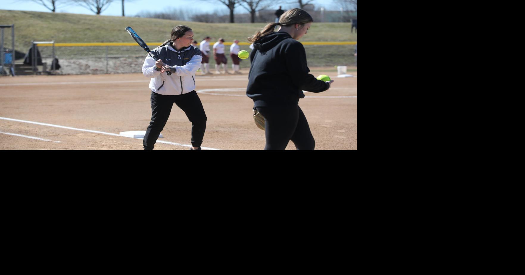 Winona's Justine Schultz joins Northwoods League Softball