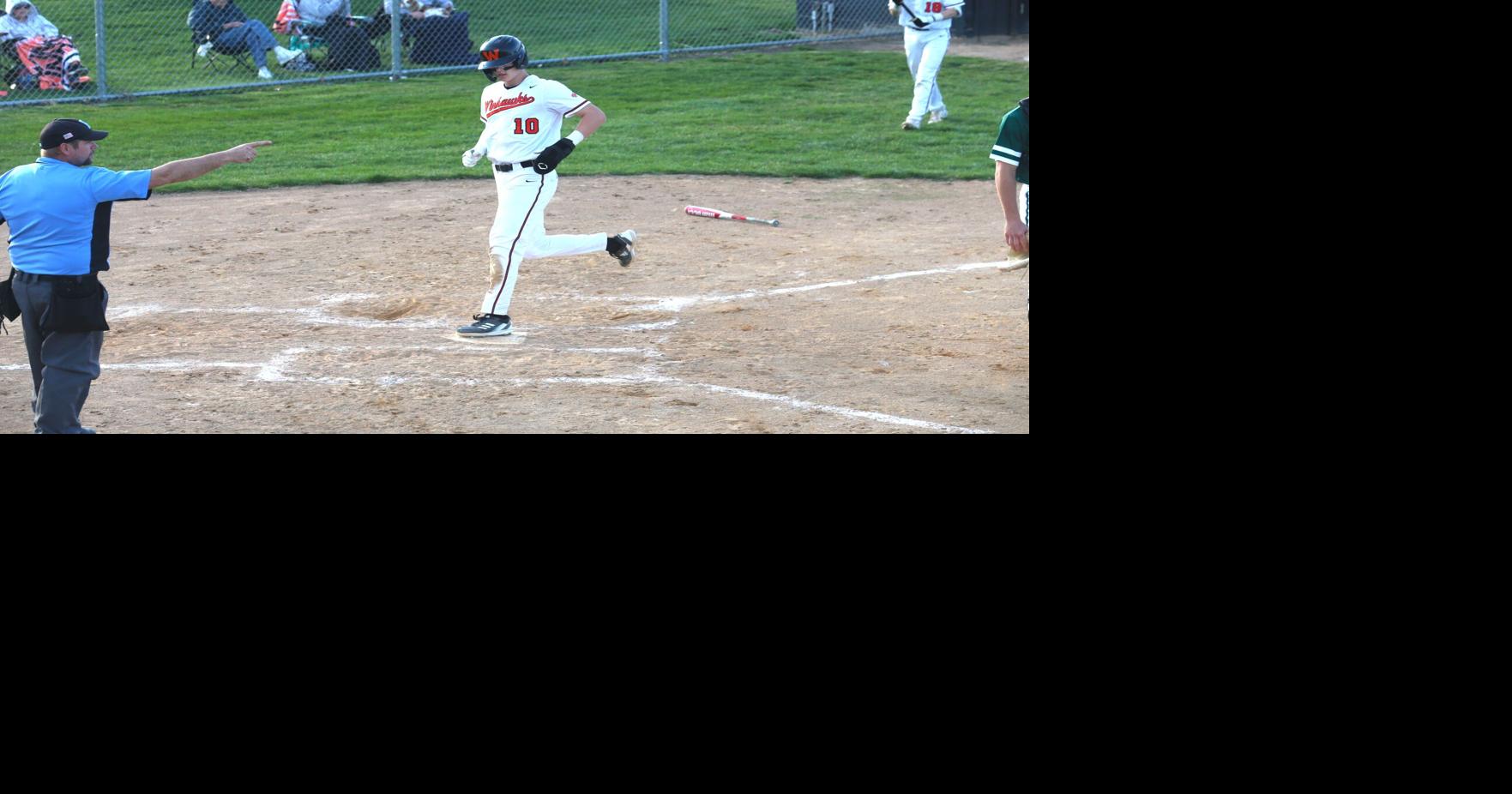 Winona baseball team rallies for 9-6 win over Faribault